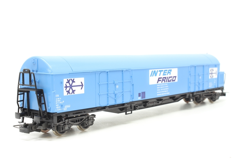 Rivarossi 2438 Laghs type closed reefer car 'Interfrigo' of the SNCF