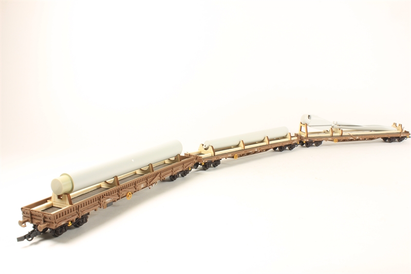 Trix 24545 Wind Power Installation Wagon Set of the Danish - Hattons