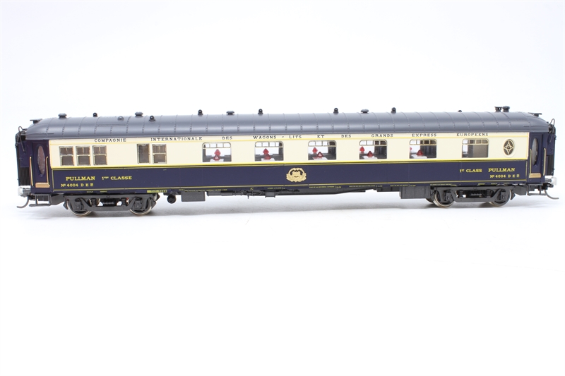 Rivarossi 2504RIV Pullman 1st Class passenger car 'CIWL' 4004