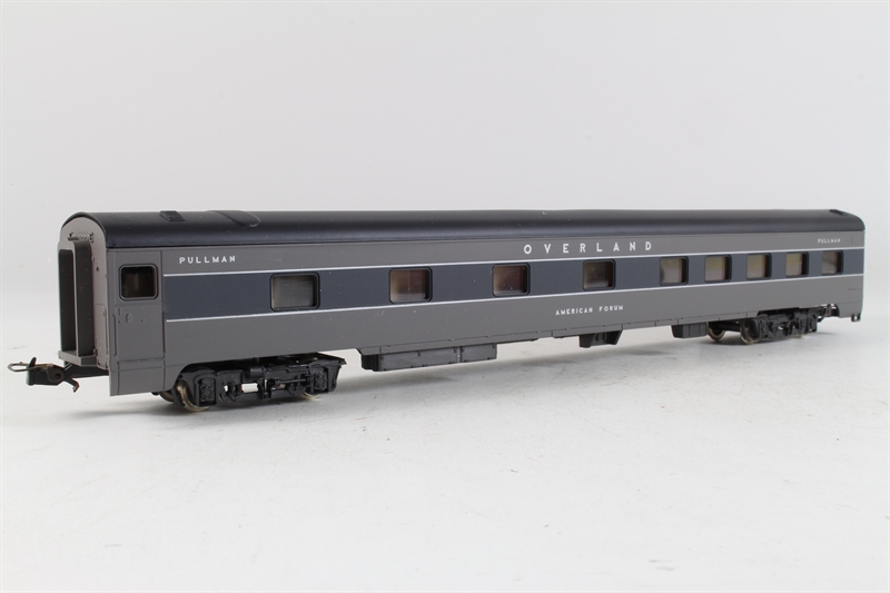 Rivarossi 2642Riv Overland Pullman Roomette Car of the - Hattons
