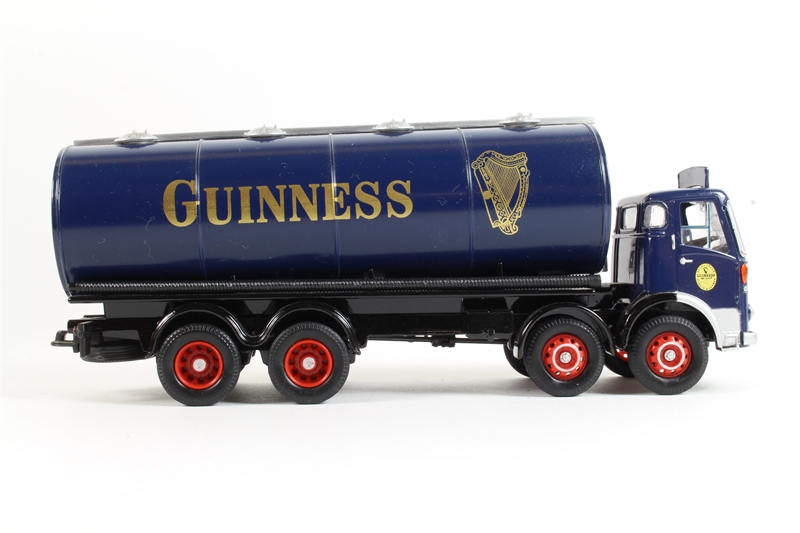 Corgi 26701COR AEC Mk V Mammoth Major 8-wheel Cylindrical - Hattons