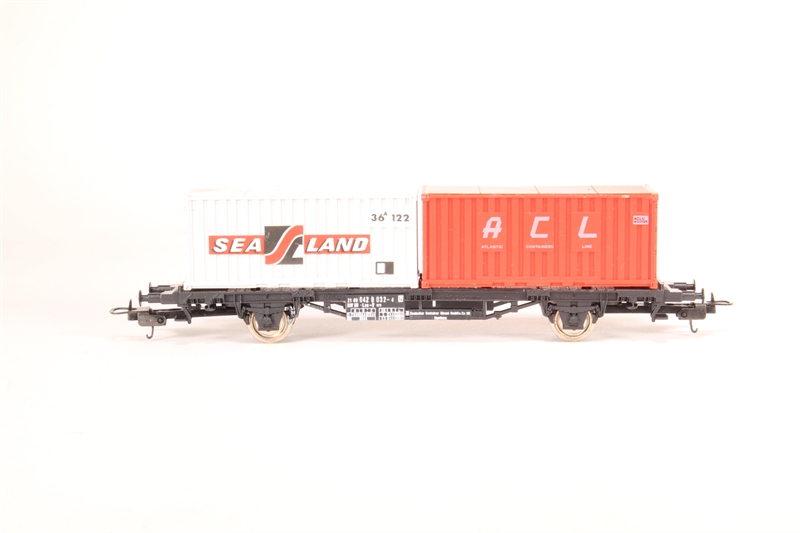 Lima 2853Lima 4-Wheel Container Flat Wagon - 'ACL' & 'Sealand'