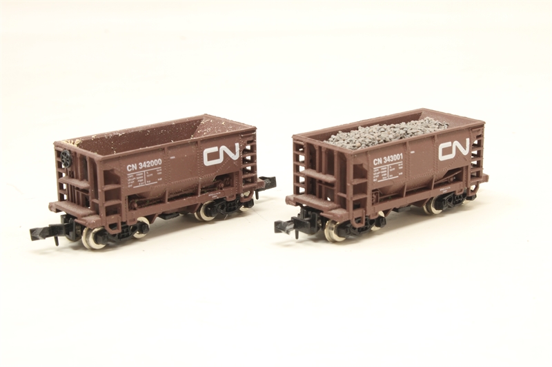 Model Power by MRC 2870MOD Steel sided ore cars of the - Hattons