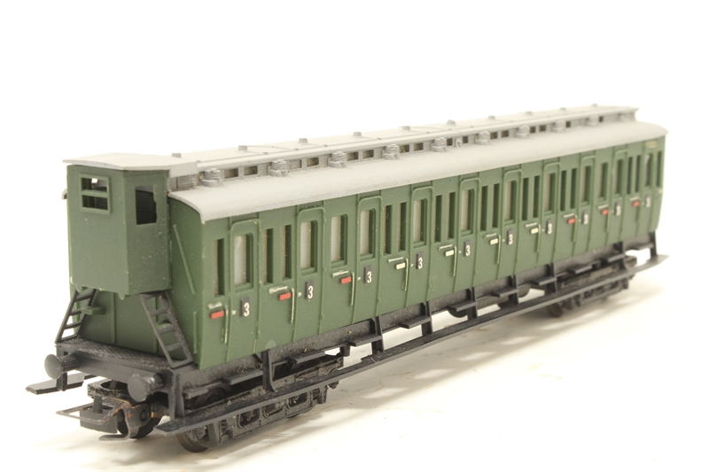 Liliput 290-03 3rd class coup+¬ carriage with clerestory roof of the ...