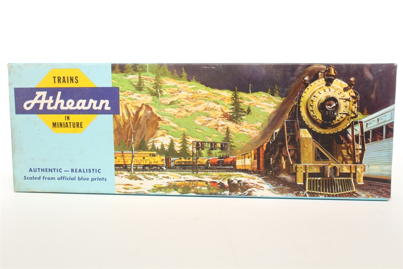 Athearn 3002ATH F7B EMD of the Santa Fe - unpowered