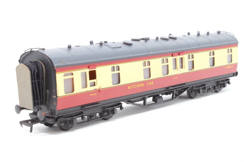 Kitbuilt 30091KB BR kitchen car in BR crimson and cream - Hattons