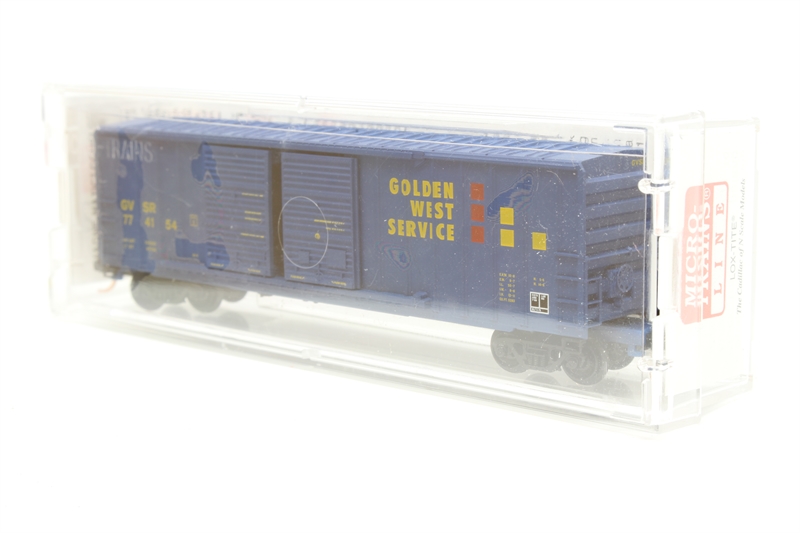 Micro-Trains 30190MIC 50' steel rib double sliding door no roofwalk