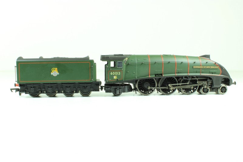 Bachmann Branchline 31-955LN Green Class A4 37411 Locomotive 60013