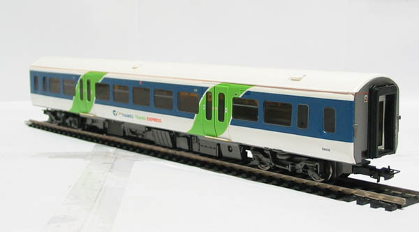 Bachmann Branchline 31-026.OW Class 166 Turbo 3 Car DMU - Hattons