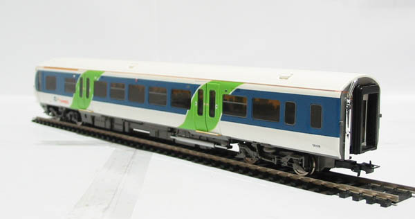 Bachmann Branchline 31-026.OW Class 166 Turbo 3 Car DMU - Hattons