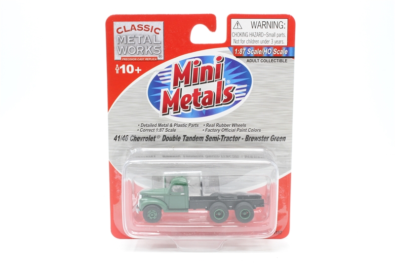 Classic Metal Works 31157CLA 1941-46 Chevrolet 3-axle tractor unit in