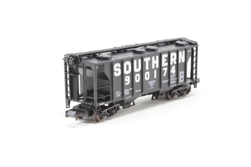 Atlas 31641Atlas 2-Bay PS-2 Hopper of the Southern - Hattons