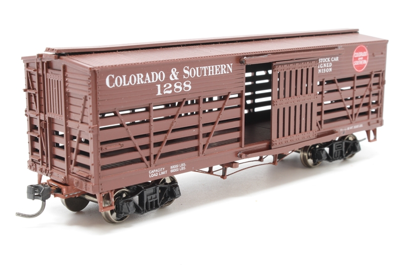 Roundhouse Products 3200-1288ROU 36' stock car of the Colorado & Southern