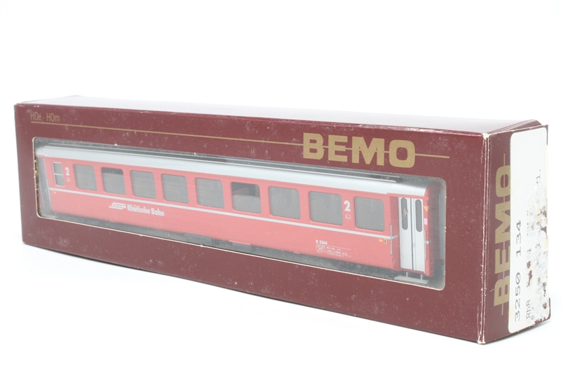 Bemo 3250-134 2nd class passenger car of the RHB