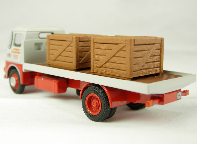 EFE 32501 ERF 2 axle flatbed lorry "Comber Transport" - Hattons