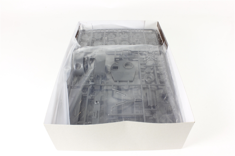 Tamiya 32504TAM Tiger 1 Tank - Hattons