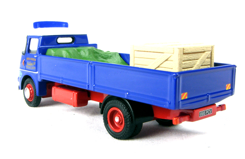 EFE 33001EFE ERF 2 Axle dropside lorry "Derek Horton" - Hattons