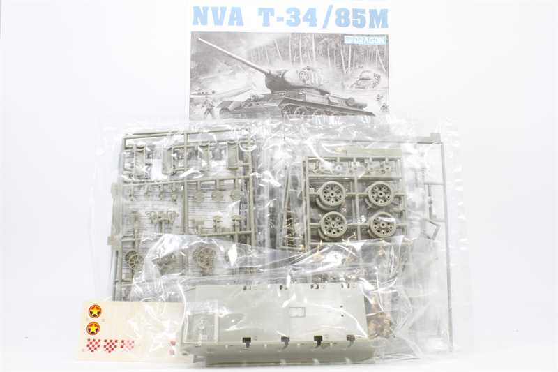 Dragon 3318DRA NVA T-34/85M 1/35 'Nam' Series