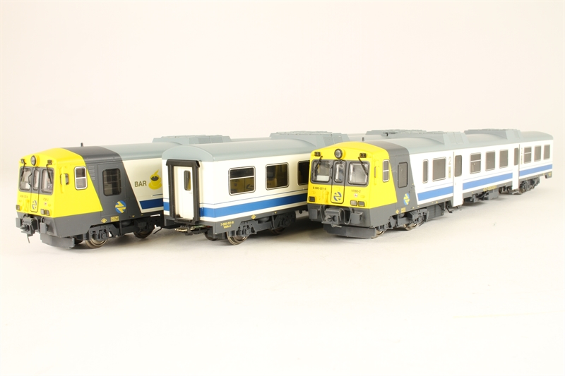 Electrotren 3416D Class 592 200 3-Car Set in RENFE Livery - Hattons