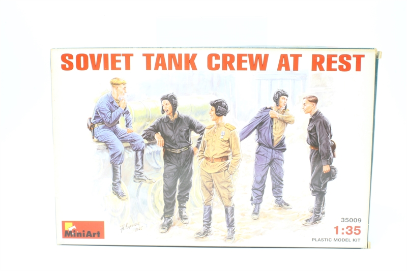 MiniArt 35009MIA Soviet Tank Crew at Rest