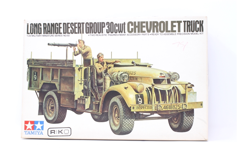 Tamiya 35092TAM British L.R.D.G. command car - Hattons