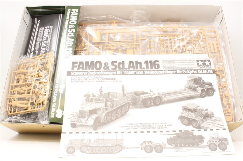 Tamiya 35246TAM FAMO and Tank Transporter
