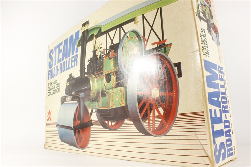 Bandai 35360Ban Steam Road-Roller - Hattons