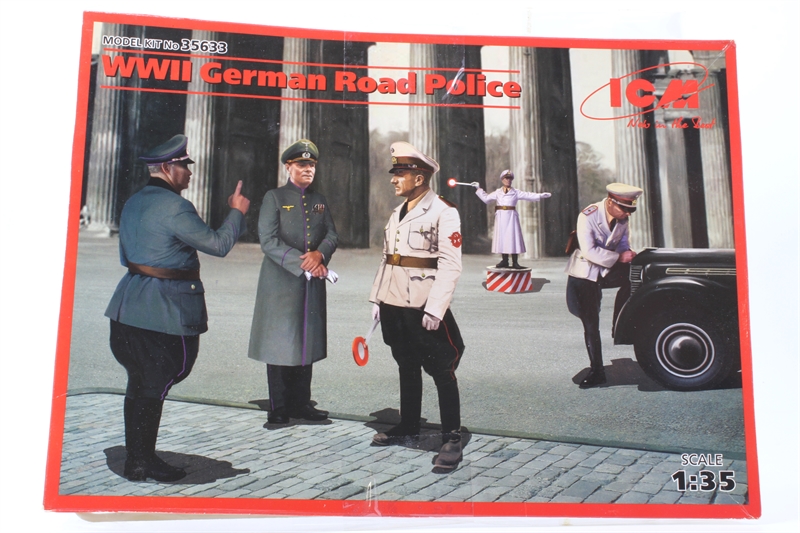 ICM 35633ICM German Road Police