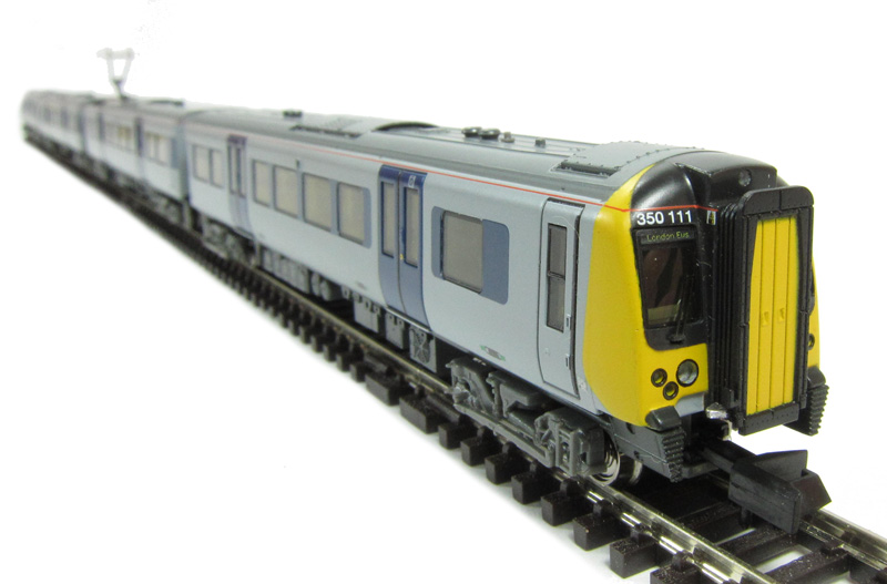 Graham Farish 371-700 Class 350/1 Desiro 4-car EMU 350 111 - Hattons