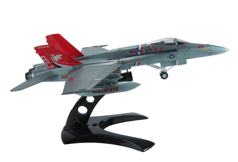 Easy Model 37117 F/A-18C US Navy VFA-131 AG-400