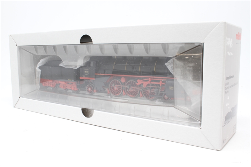 Marklin 37183 Class BR 18 433 4-6-2 of the DRG - DCC Sound - Hattons