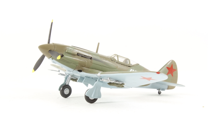 Easy Model 37221 Mig 3 Soviet Air Force Platinum Hattons