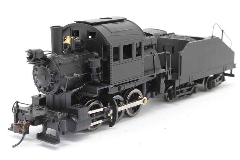 Mantua 389004 0-6-0 'Goat' Camelback Switcher in Undecorated Black