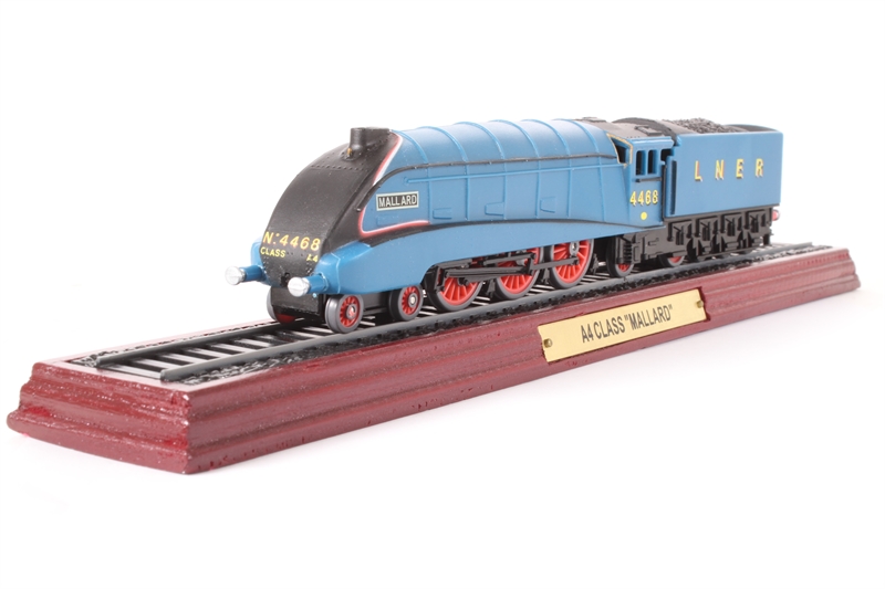 Atlas Editions 3904008 Class A4 4-6-2 'Mallard' 4468 in - Hattons