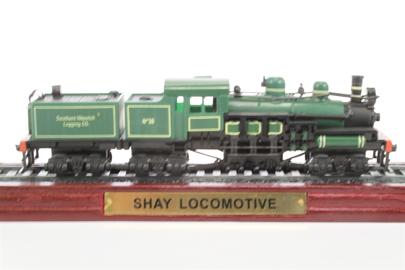 Atlas Editions 3904023 Shay Locomotive No38 - Static Model on Plinth
