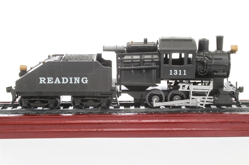 Atlas Editions 3904027 Reading RR 0-6-0 Camelback - Static Model on ...
