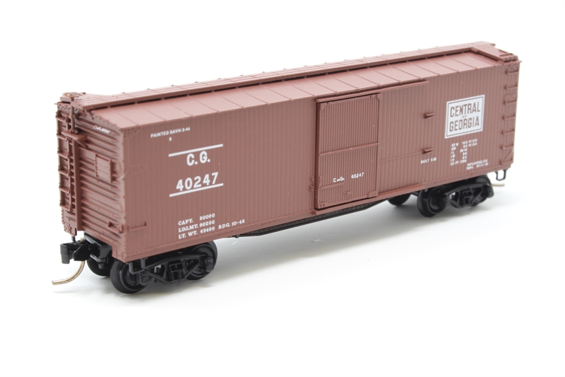 Micro-Trains 39150 40' wood vertical brake wheel boxcar of the Central of