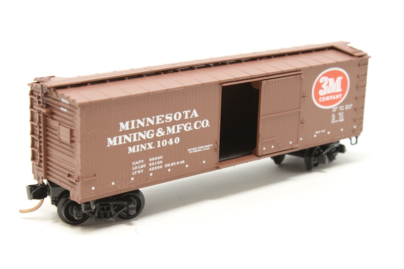Micro-Trains 39190 40' wood vertical brake wheel boxcar of Minnesota ...
