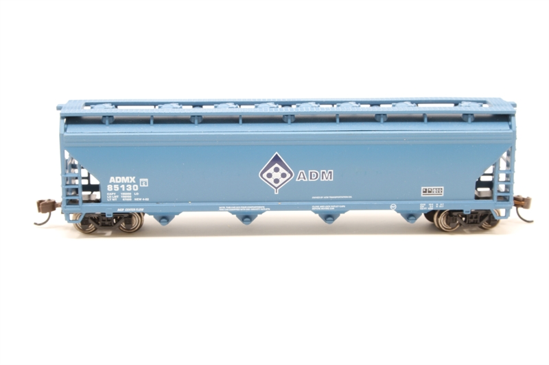 Atlas 3954Atlas ACF 4-bay covered hopper car 'Archer Daniels Midland'
