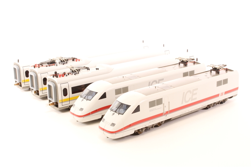 Marklin 39710 ICE-S Class 410 5-Car HST of the DB (DCC fitted, AC 3-rail)