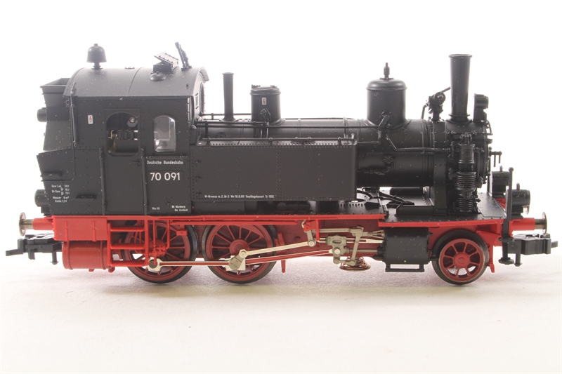 Fleischmann 4070 Class BR 70 091 2-4-0T of the DB