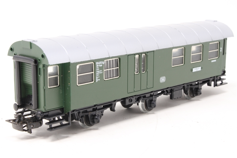 Marklin 4080Marklin 2nd Class Coach with Baggage - Hattons