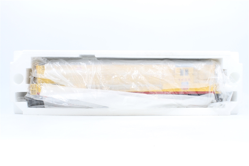 Williams 4104WLS Fairbanks-Morse H-24-66 Trainmaster 4656 of the Union