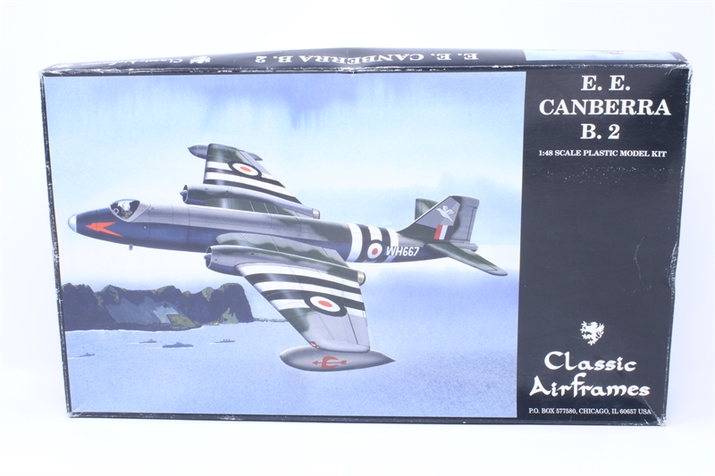 Classic Airframes 4126CA English Electric Canberra B.2 - Hattons