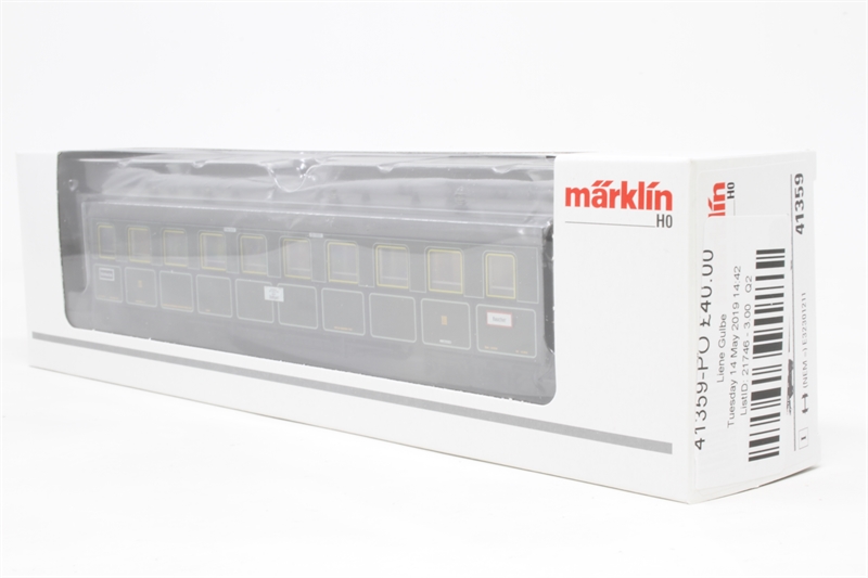 Marklin 41359 3rd Class Express Coach of the K. Bay. Sts. - Hattons