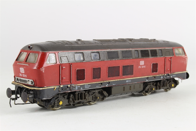 Roco 4151ROC Class BR 215 031-6 of the DB - Hattons