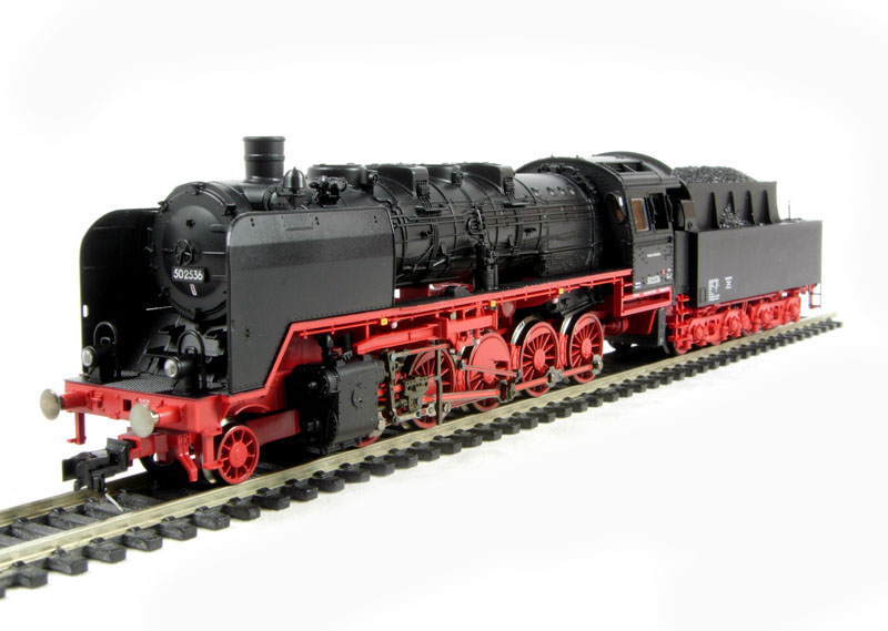 Fleischmann 418271 Class 50 2-10-0 steam loco & tender of - Hattons
