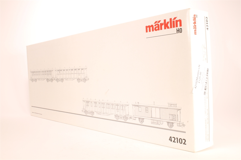 Marklin 42102Marklin "W++rttemberg Passenger Train" Car Set.