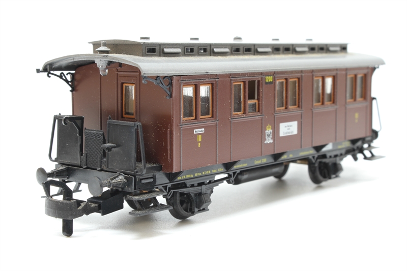 Roco 4210Roco 3rd Class Passenger car KPEV 1200 - Hattons