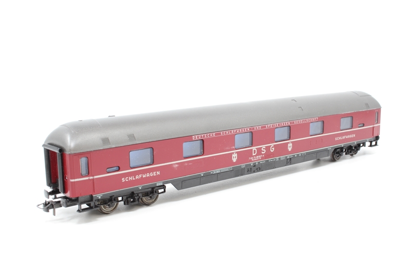 Roco 4260r Sleeping car of the DSG